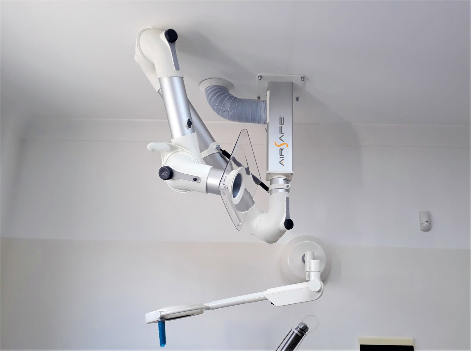 Centralized systems for high-flow suction of medical aerosol ...